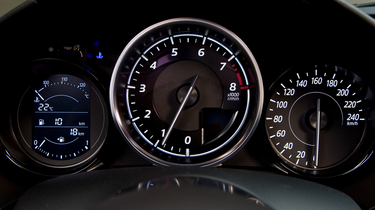 Interaktives Quiz: Erkennen Sie Autos an den Instrumenten? | AUTO MOTOR ...